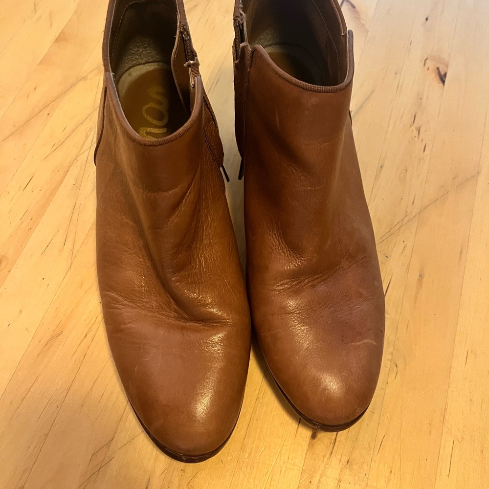Sam Edelman Tan Leather Ankle Booties - Gem